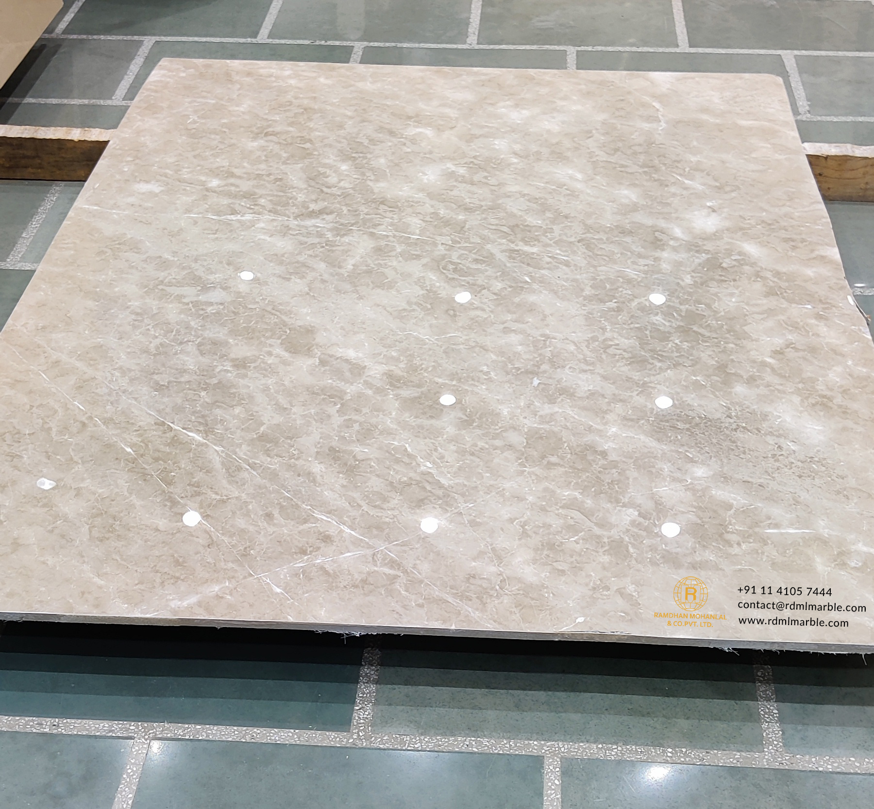 UNIVERSAL GREY – Ramdhan Mohanlal Marbles