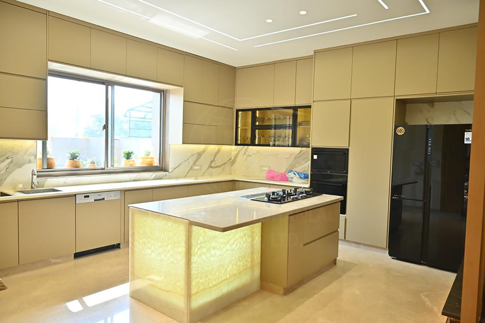 ICE ONYX – Ramdhan Mohanlal Marbles