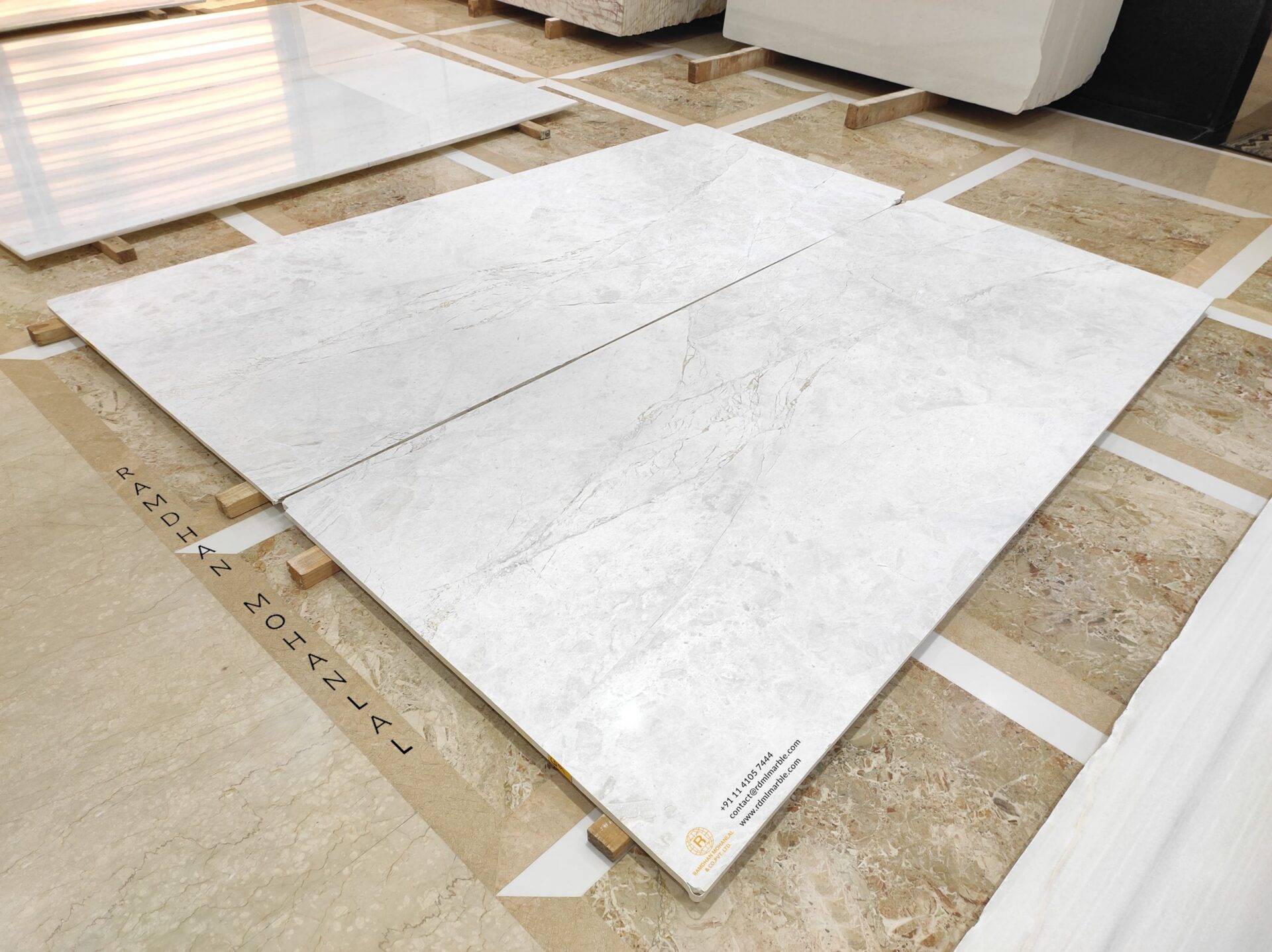 SWISS OMEGA WHITE – Ramdhan Mohanlal Marbles