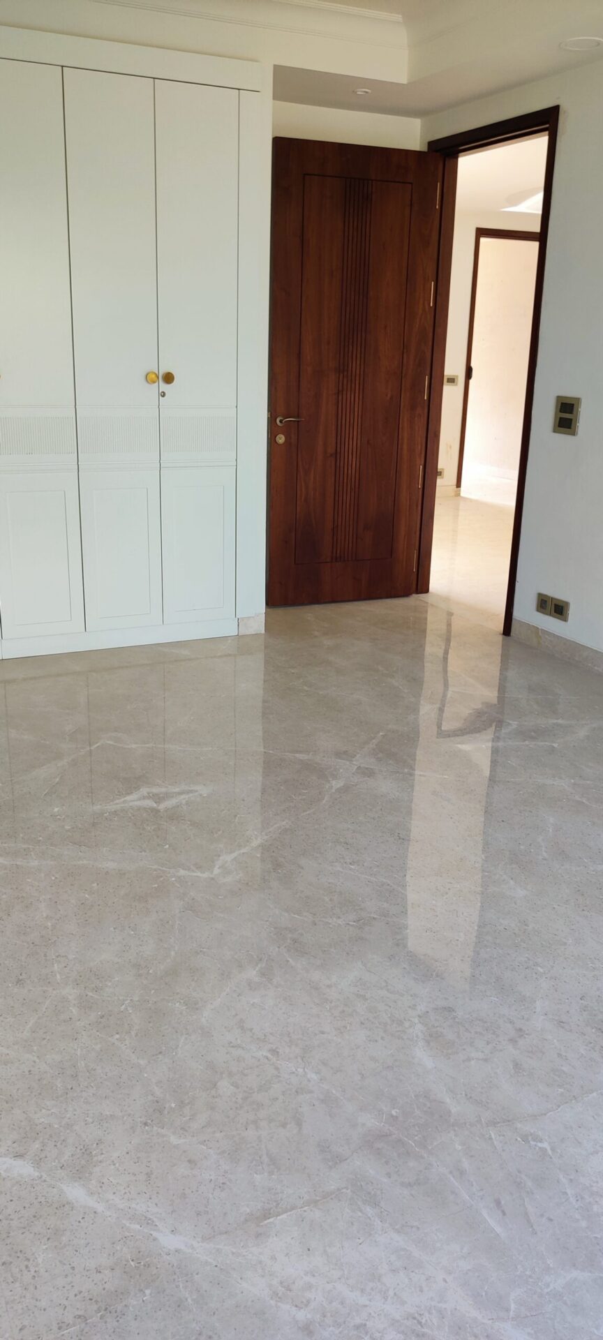 PICASSO GREY – Ramdhan Mohanlal Marbles