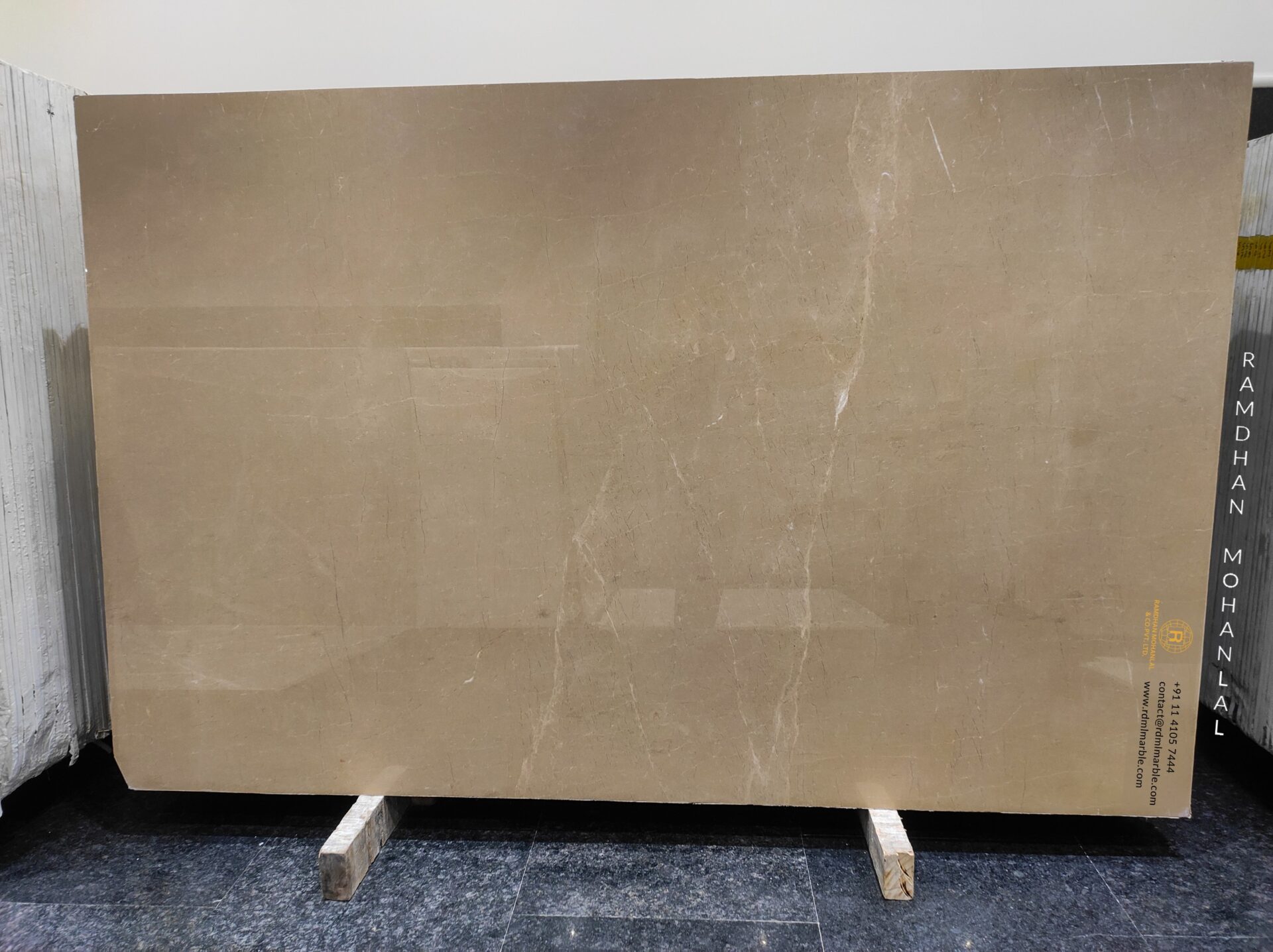 DESERT BEIGE – Ramdhan Mohanlal Marbles