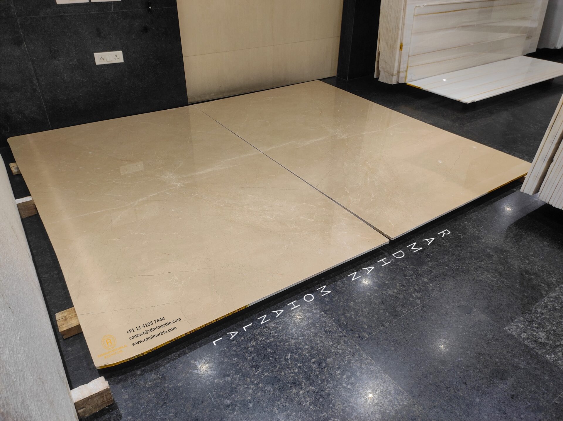 DESERT BEIGE – Ramdhan Mohanlal Marbles